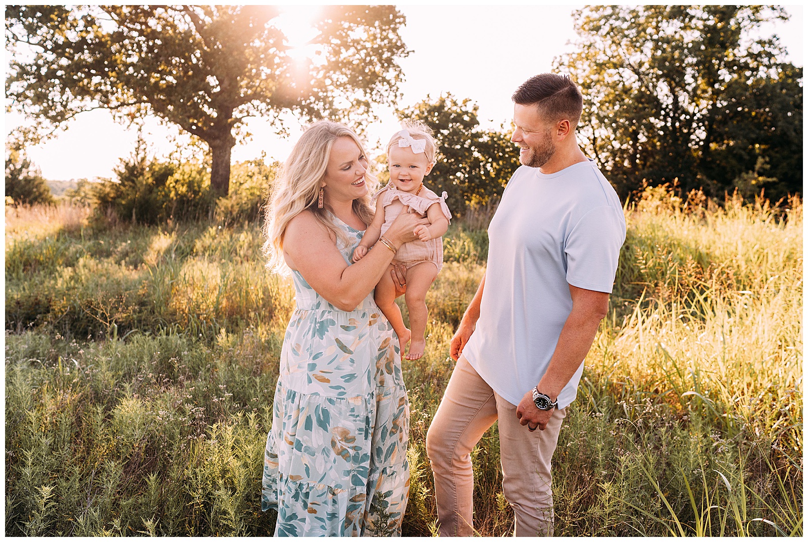 How to Dress For Spring or Summer Family Photos | OKC Family Photographer